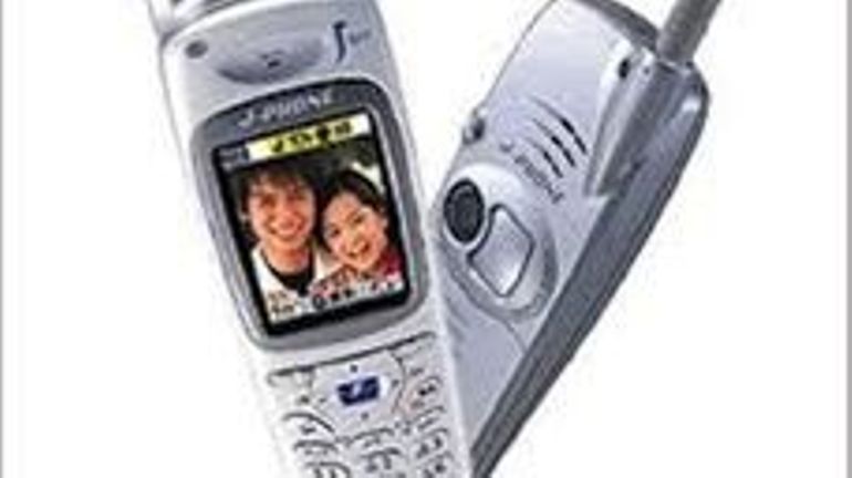 Du DynaTac au smartphone pliable: l'évolution du GSM depuis sa création ...