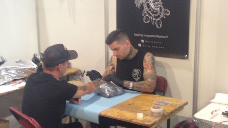 1000 tatouages en un week-end à Liège - RTBF Actus