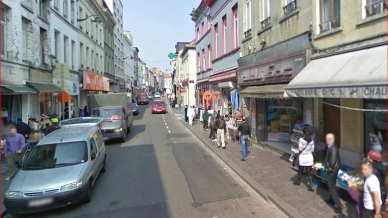 Woluwe-Saint-Lambert : les stations de métro Roodebeek et Tomberg ...