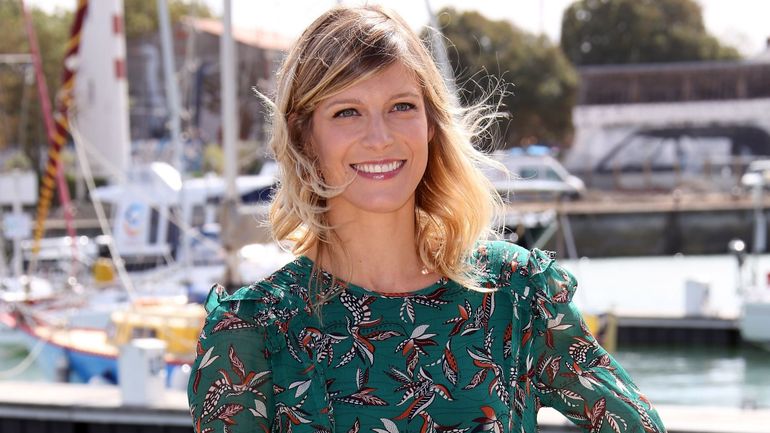 Trois choses à savoir sur Alexia Barlier, la star de 'Sophie Cross' et ...