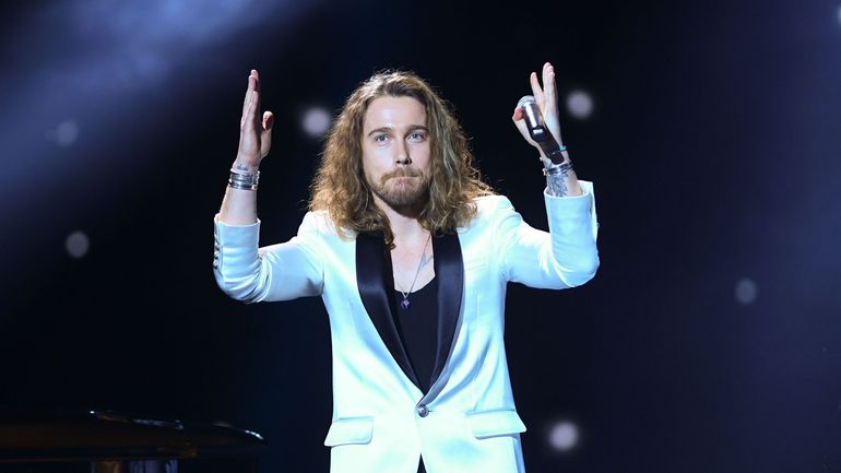 Julien Doré rend hommage aux artistes qui l'inspirent dans son album ...