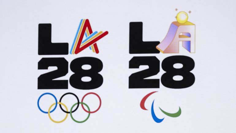 JO Paris 2024 : Angèle accompagne l’incroyable show de Phoenix lors de ...