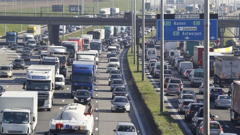 Le nombre de véhicules sur les routes belges bat un nouveau record ...