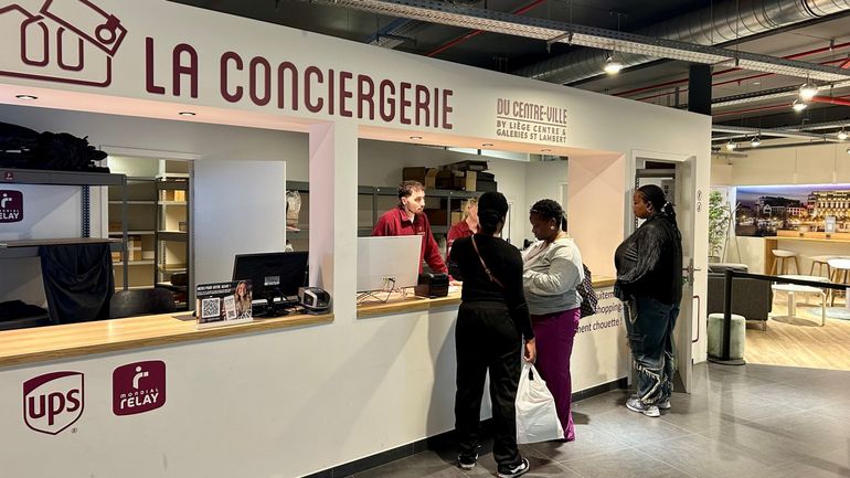 Leiah little her features is very attractive and her lips