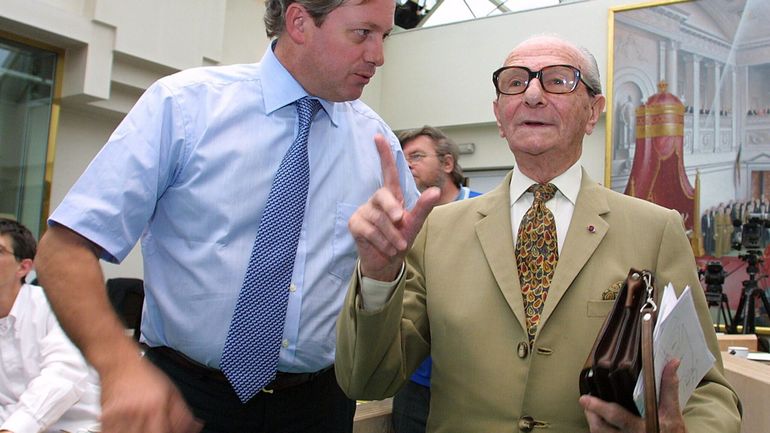 Il y a 50 ans, la Loi Gilson coupait la Belgique en deux - RTBF Actus