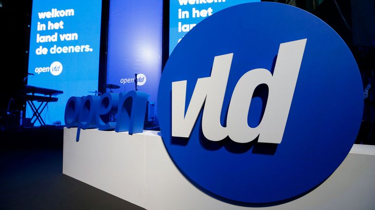 Quand et pourquoi le cordon sanitaire a-t-il été instauré ? - RTBF Actus