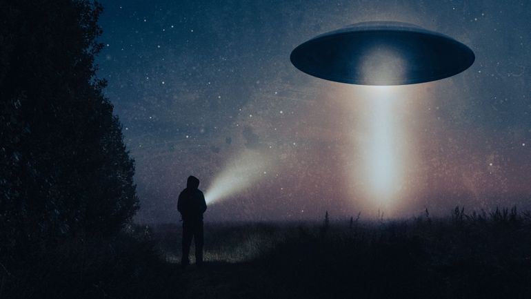 Le premier être humain contacté par des extraterrestres ? Le récit de ...