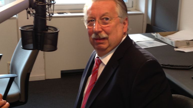 André Flahaut: 'Un bon début' - RTBF Actus