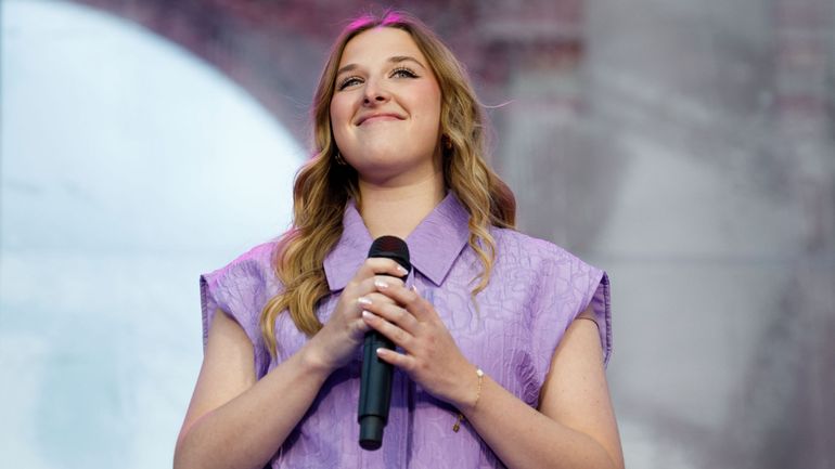 Helena Bailly en dit plus sur la date de sortie de son album - RTBF Actus