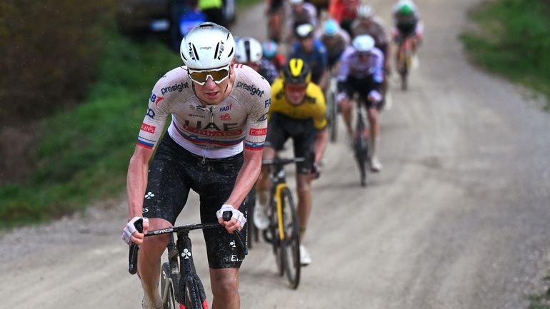 Le classement complet des Strade Bianche : un trou béant derrière Pogacar, Van Gils 3e, trois ...