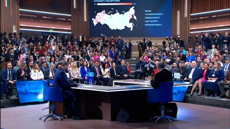 Russie : lors de son show télévisuel annuel, Vladimir Poutine reconnaît ...