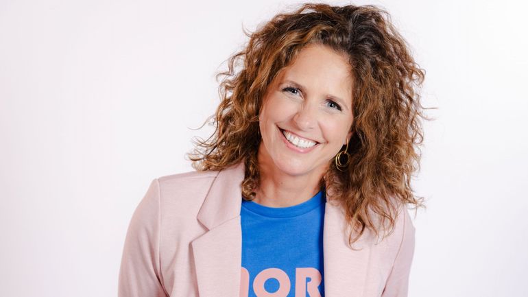 Sara de Paduwa se lance dans la fiction avec la série 'Home' - RTBF Actus