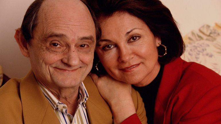 Sim, le succès d'une tronche en biais - RTBF Actus