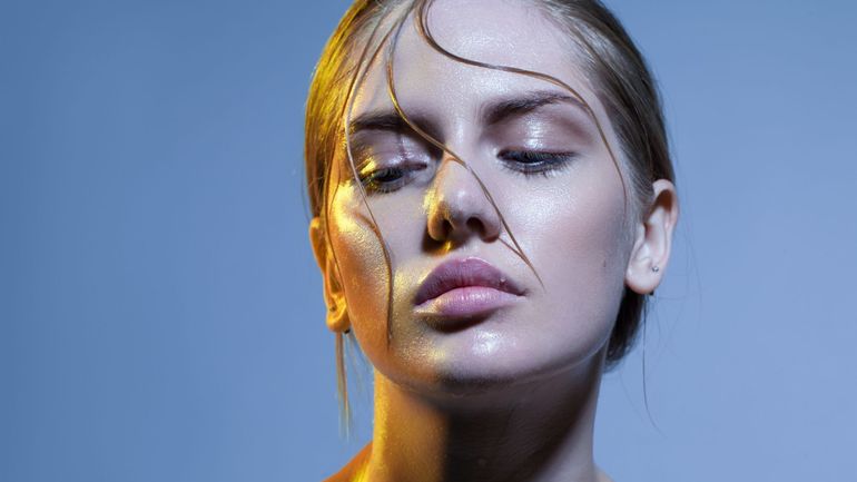 La 'laminated skin' ou comment la sueur est devenue le nouveau glow ...