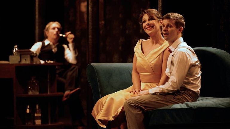 'Playlist' : le comédien Riton Liebman en 'sexygénaire' sur la scène du ...