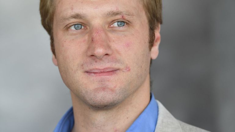 Samuel Forey, journaliste français blessé à Mossoul, lauréat du Prix ...