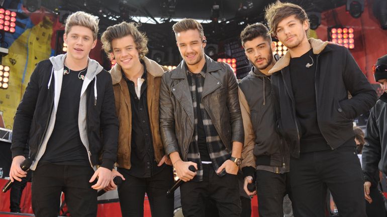 Reformation d’Oasis : les coulisses du shooting photo secret - RTBF Actus