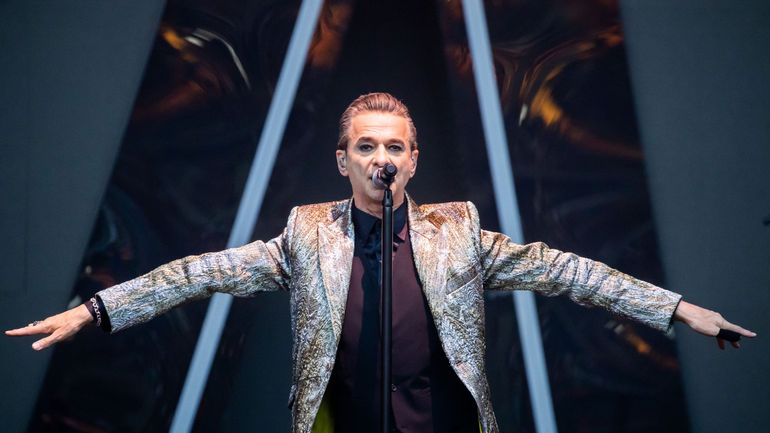 Ils deviennent quoi ? Lorie, icône de la pop française des années 2000 ...