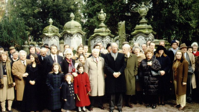 L’ascension de sa famille et les combats de Miriam Rothschild : une ...