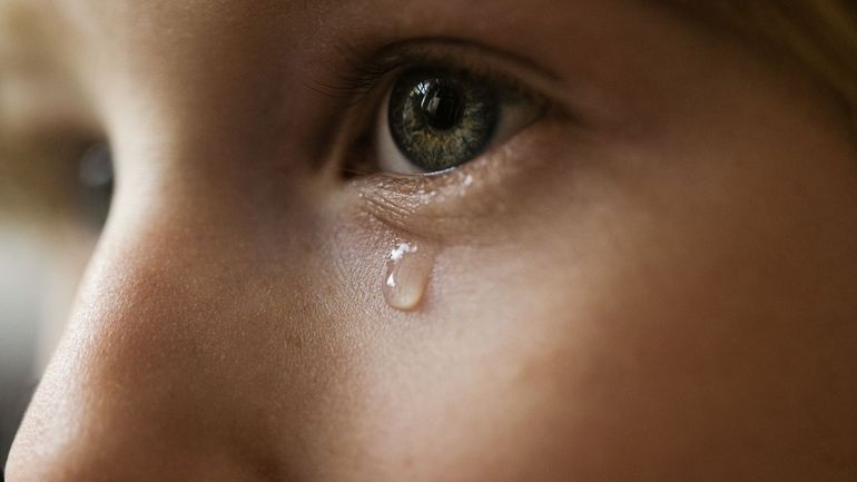 Comment Ne Pas Pleurer - 10 Astuces Efficaces - Media