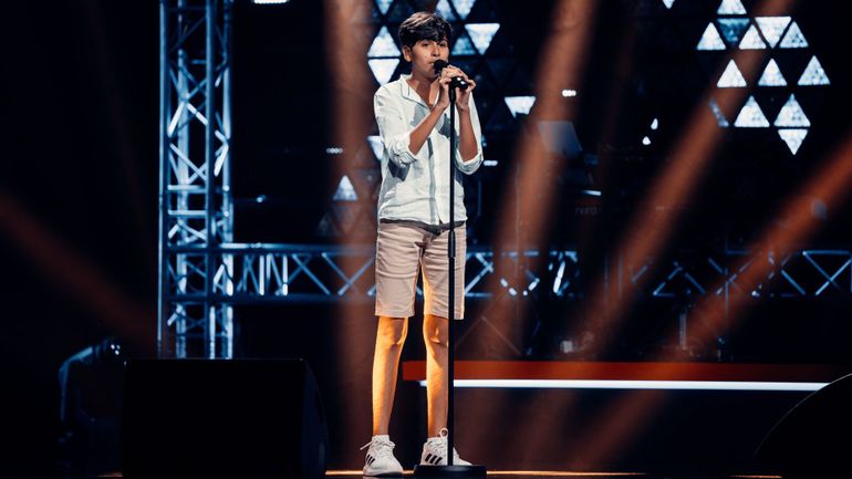 The Voice kids : Joyce reprend « Changer » de Gims en hommage à son arrière-grand-mère - RTBF Actus