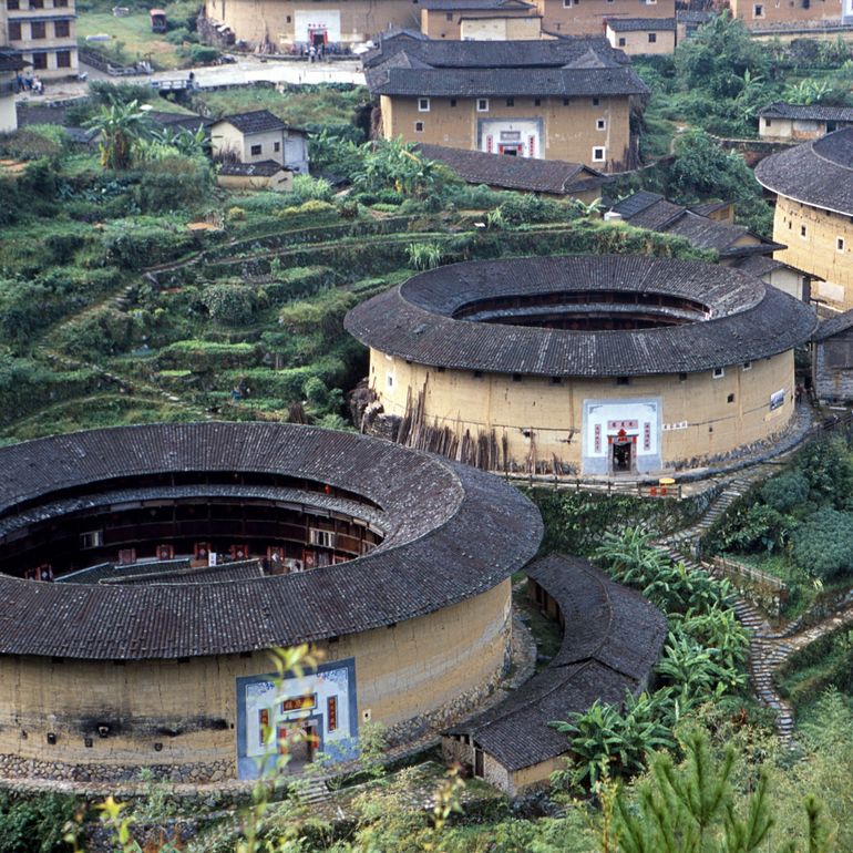 Le mystère des Tulou, trésors architecturaux chinois en voie de ...