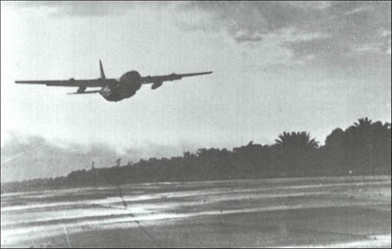 Opération 'Dragon rouge' : il y a 60 ans, les paras belges sautaient ...