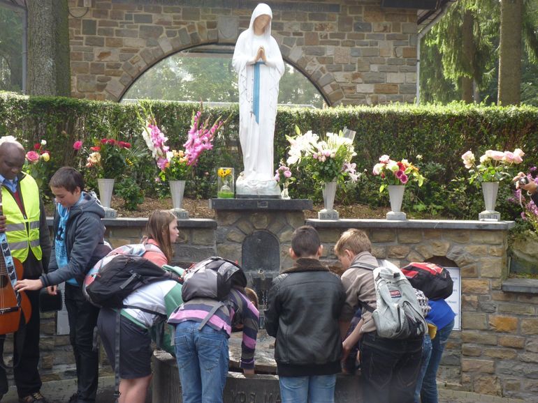 Le Sanctuaire de Banneux Notre-Dame, l’un des sites touristiques les ...