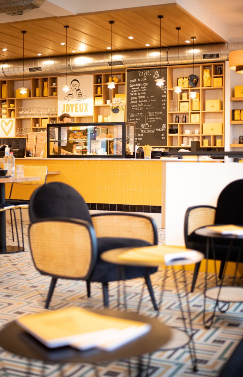 Un Café Joyeux, solidaire et inclusif, a ouvert ses portes à Bruxelles ...