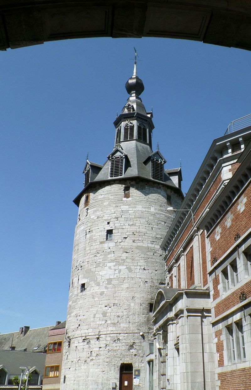 L’UNESCO en Belgique : les beffrois de Flandre et de Wallonie - RTBF Actus