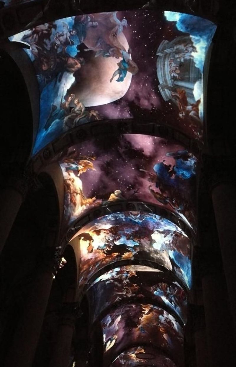 Le vidéo mapping de Dirty Monitor prêt pour l’expo universelle 2025 ...